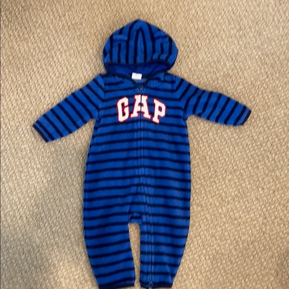 GAP | One Pieces | Gap Fleece Logo One Piece Hoodie Nwot | Poshmark